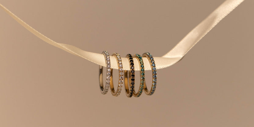 What is a Pavé Ring? – TOVAA
